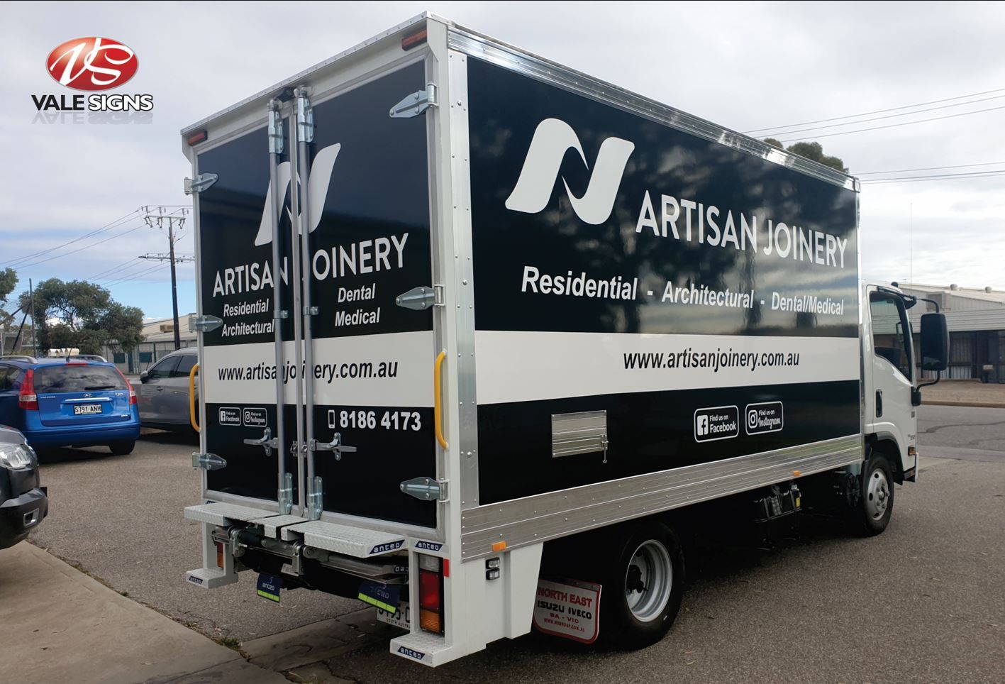 Vale Signs | All types of signs. Illuminated, Banners, Sandwichboards,
